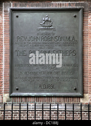 John Robinson pastor Pilgrim Fathers Pilgrims Father Leiden Mayflower ...