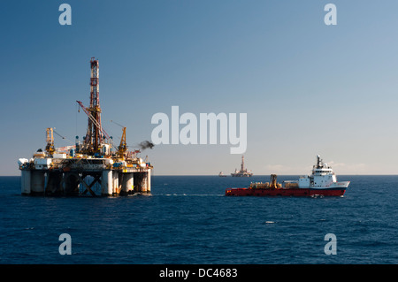 Offshore drilling rig Falcon 100 working for Petrobras, Campos basin ...