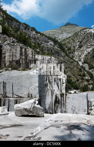Marble Quarry Carrara Tuscany Italy Stock Photo - Alamy