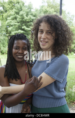 Portrait of two friends smiling Stock Photo - Alamy