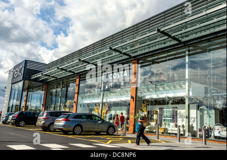 NEXT Home and Garden , Camberley, 560 London Rd GU15 3XF . Site owned ...