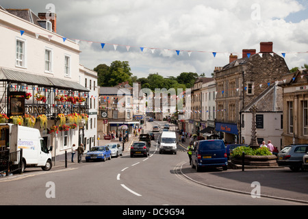 Frome, Somerset, UK - People shopping on the hill in Catherine Street ...