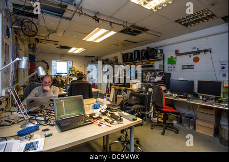 Hackspace founders Jonty Wareing 28 software developer and Russ Garrett ...