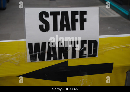 Staff wanted sign Stock Photo: 59247717 - Alamy
