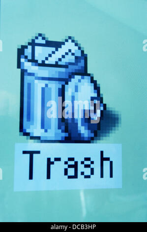 trash, bin, rubbish, sweepings, can, waste, squandering, object Stock ...