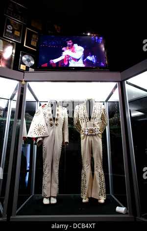Elvis Presley stage suit at Graceland the home of Elvis Presley in ...