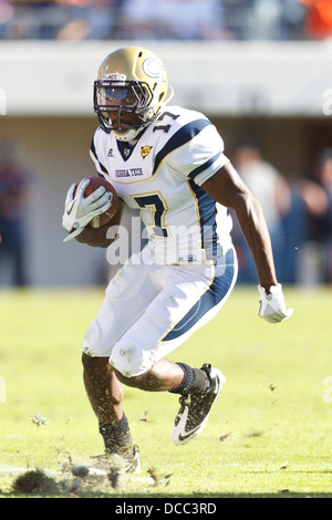 Georgia Tech running back Orwin Smith (17) is shown against the ...
