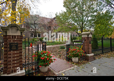 USA, Illinois, Oak Park, Edwin H. Cheney House, design by Frank Lloyd Wright Stock Photo - Alamy
