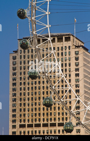 London Eye with the Shell building behind, London Stock Photo - Alamy