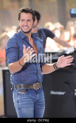 New York, NY. 16th Aug, 2013. Luke Bryan on stage for NBC Today Show ...