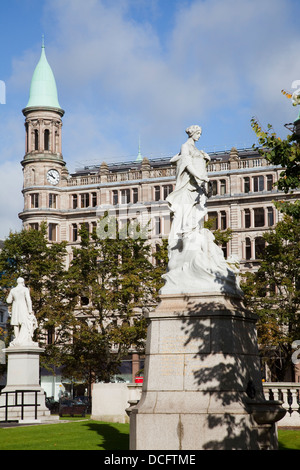 Statues at Belfast City Hall, Belfast, Northern Ireland Stock Photo ...