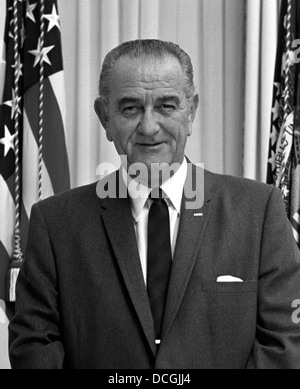President Lyndon Johnson looking at portrait of President Franklin ...