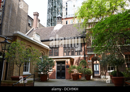 Gresham College at Barnards Inn Hall London Stock Photo - Alamy