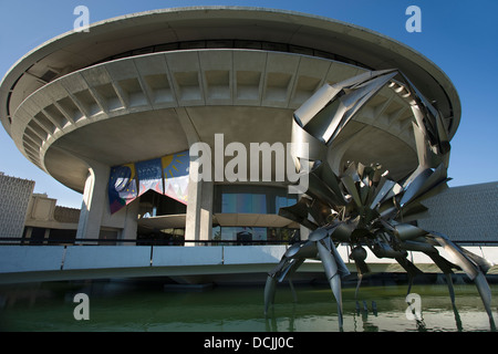 CRAB SCULPTURE (©GEORGE NORRIS 1974) MACMILLAN SPACE CENTER PLANETARIUM ...