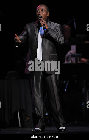 Ben Vereen performs at the Seminole Hard Rock Hotel and Casinos ...