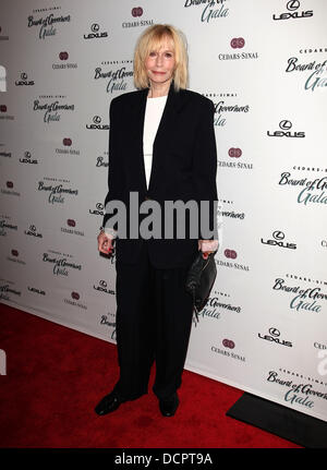 Sally Kellerman Cedars-Sinai Board of Governors to Honor Barbra ...