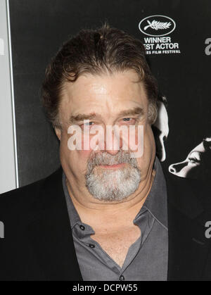 JOHN GOODMAN, THE ARTIST, 2011 Stock Photo - Alamy