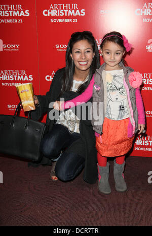 Liz Cho and daughter Lulu Arthur Christmas MTA Shuttle unveiling at ...