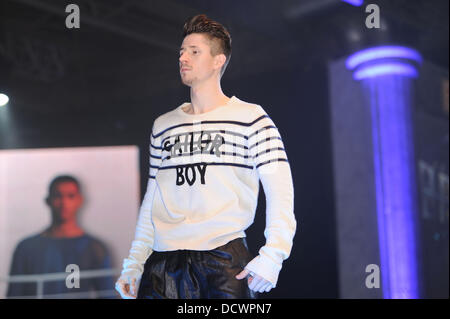 Gaz Davis Clothes Show Live 2011 at the Birmingham NEC - Day 4 ...