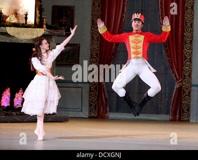 Nevada Ballet Theatre in Nevada Ballet Theatre's classic holiday ...