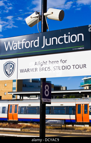 Watford Junction Platform Sign with Harry Potter Studio Tour Sign ...