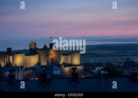 Harlech Castle at night / sunset / twilight / dusk looking out to sea ...