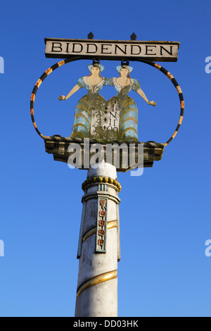 Biddenden Kent village sign depicting the Biddenden maids Eliza and ...