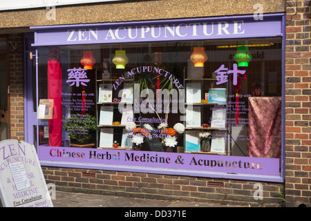 Acupuncture and chinese herbal medicine shop Chinatown London England ...