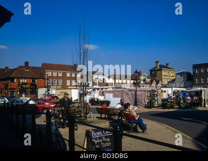 Market day at Petersfield, The Square, Hampshire, England, UK Stock ...