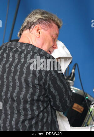 David van Day peforming with Sue Moxley at the Havering Show, Harrow ...