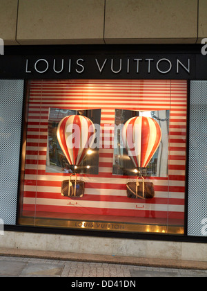 Louis Vuitton shopfront in Manchester city centre Stock Photo - Alamy