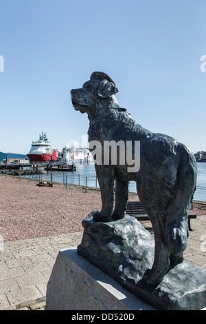 Statue of "Bamse", a St Bernard dog who served with the Norwegian Stock ...