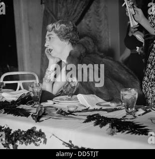 Edward Beale Mclean and his wife, Evalyn Walsh Mclean the their dogs in ...