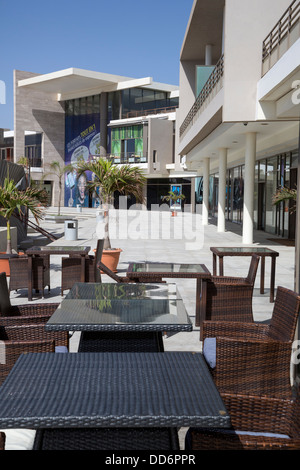 Dakar, Senegal. Modern Shopping Mall Stock Photo - Alamy