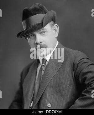 Gutzon Borglum, Danish American sculptor who designed and led the ...