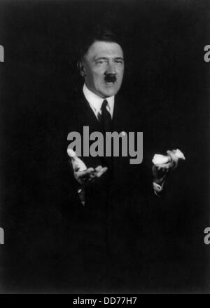 Adolf Hitler in dramatic oratorical pose. He rehearsed his hand ...