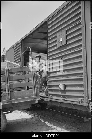 This photograph depicts the closing of the Jerome Relocation Center in ...