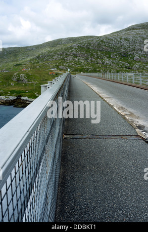 Scalpay Bridge, Isle of Harris, Western Isles, Outer Hebrides, Scotland ...