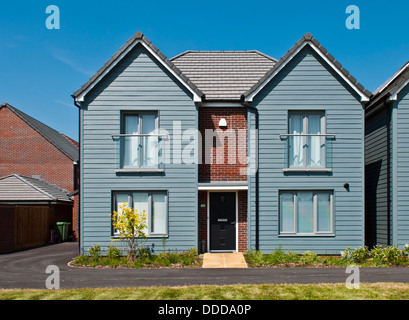 detached and typical british residential house with small entrance ...