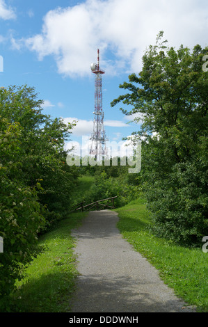 TV no signal in grass Stock Photo - Alamy