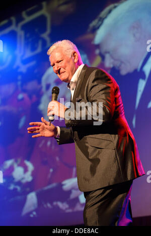 roy walker stand up comedian comedy act catch phrase Stock Photo - Alamy