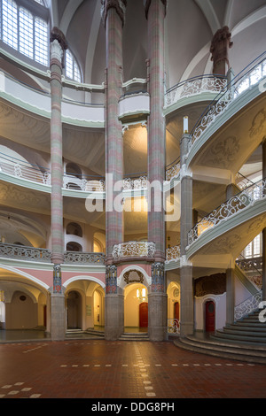 staircases and inner court, Berlin district courts of justice ...