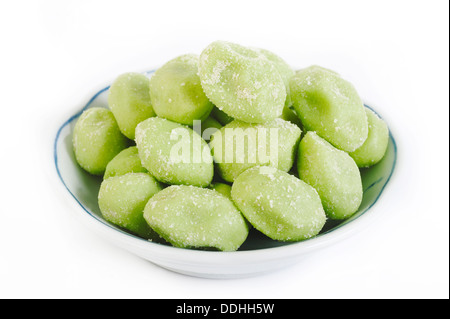 wasabi coated pistachios Stock Photo - Alamy