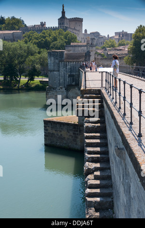 Le Pont St. Benezet and Palace of the Popes and Rhone River, Avignon ...