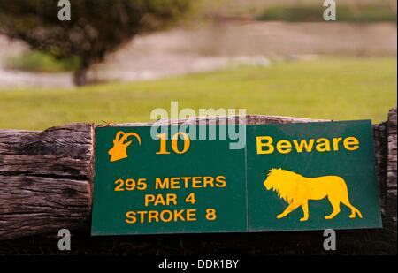 Beware of wildlife sign Stock Photo - Alamy