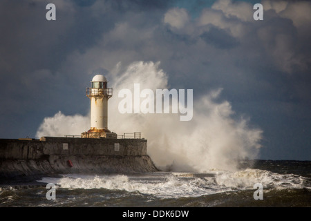 Rough Sea South Gare, Redcar, Cleveland. Wave breaking over the ...