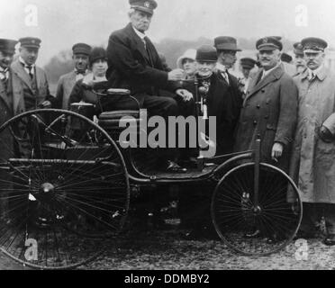 Three-wheeled Benz motor car, 1886. Artist: Unknown Stock Photo - Alamy
