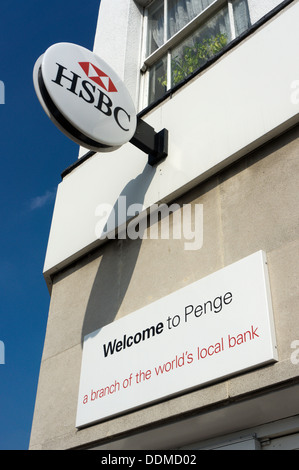 The HSBC UK Bank, local branch in Dunraven Place, Town Centre, Bridgend ...
