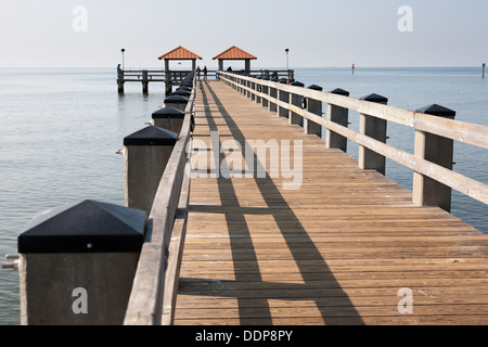 Ken Combs Fishing pier in Gulf of Mexico at Courthouse Road in Gulfport ...