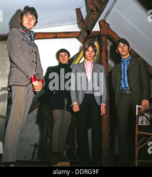 SMALL FACES UK pop group with Ronnie Lane and girlfriend (Boo Oldfield ...